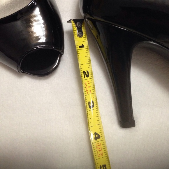 new directions | Shoes | New 4 Inch Stiletto Heels Peep Toe Pumps Black ...